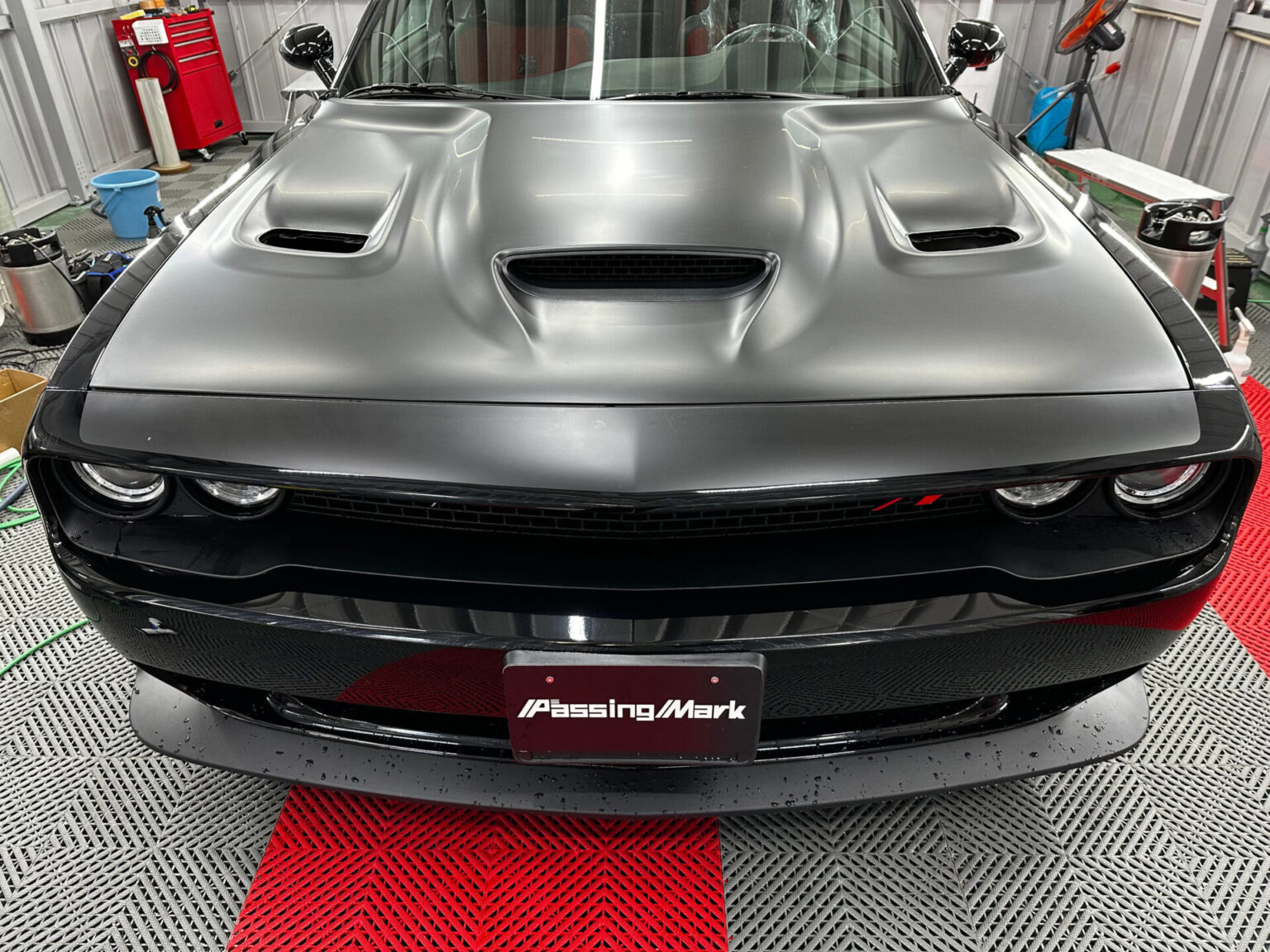 ダッチ・チャレンジャー PPF マット化（ステルスプロテクション）施工 – PassingMark